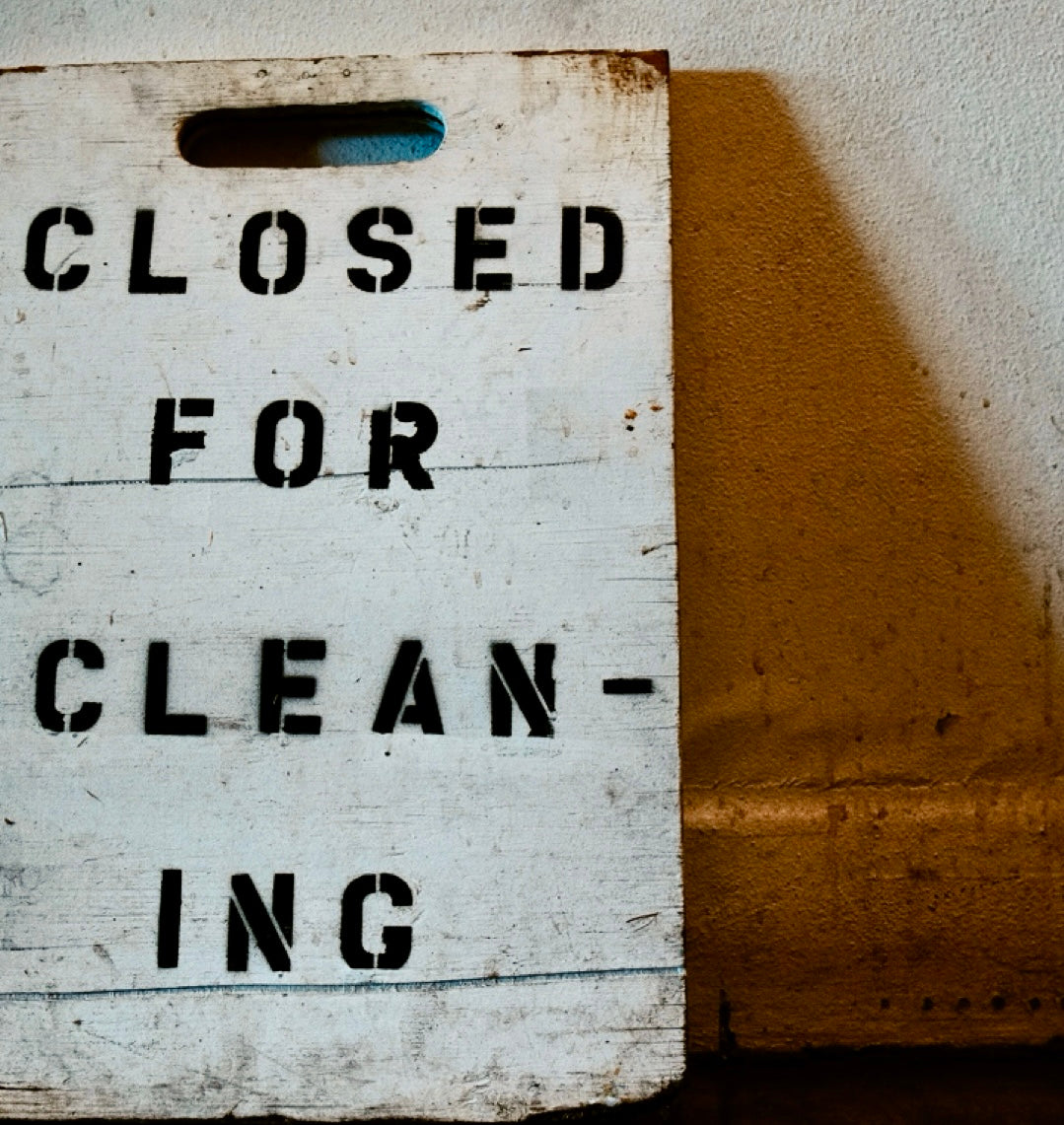 Shadow of the Full Moon – Cosmic Cupboard